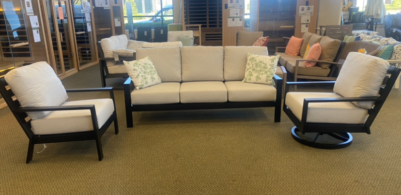 Avery 3 piece Set – Steepleton